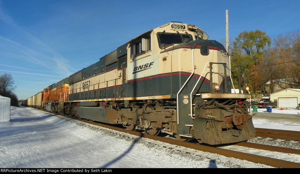 BNSF 9657 NS train #416